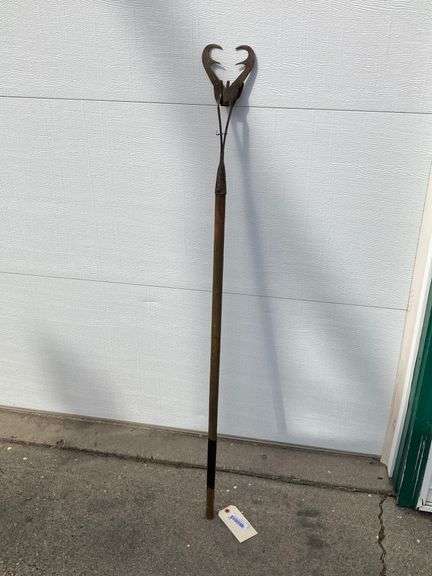Antique Fish Grabber - McLaughlin Auctioneers, LLC- mc-bid.com