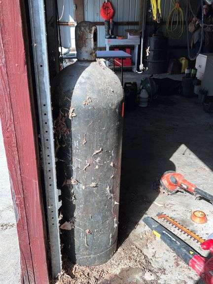 OLD PROPANE TANK - McLaughlin Auctioneers, LLC- mc-bid.com