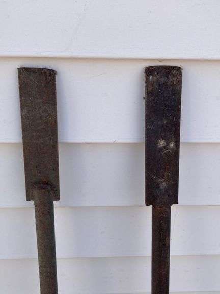Ice Chisels - McLaughlin Auctioneers, LLC- mc-bid.com