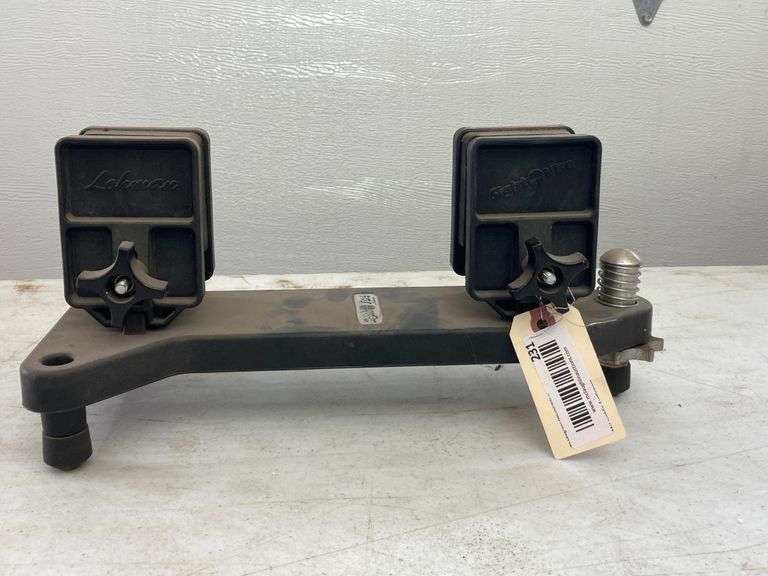 Lohman Sight Vise - McLaughlin Auctioneers, LLC- mc-bid.com