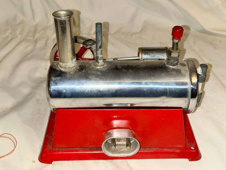 Empire Metal Ware Electric Steam Engine - McLaughlin Auctioneers, LLC ...