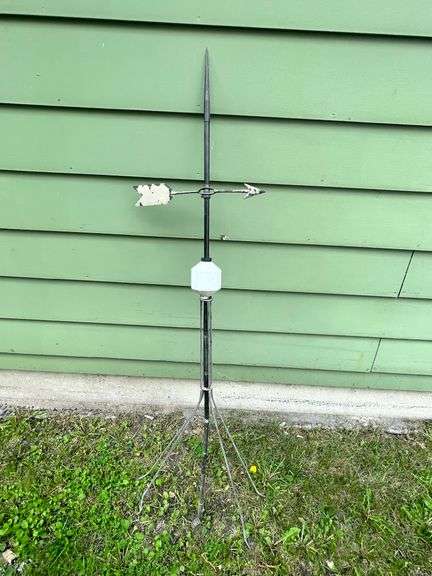 Vintage Lightning Rod - Complete - McLaughlin Auctioneers, LLC- mc-bid.com