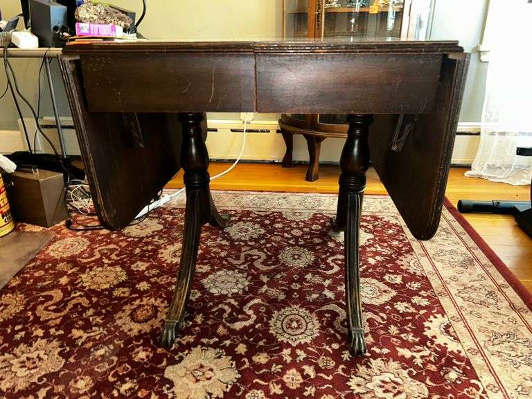 DUNCAN FIFE STYLE TABLE - McLaughlin Auctioneers, LLC- mc-bid.com