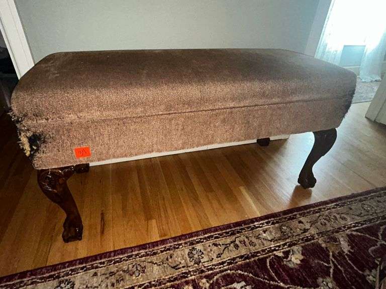 PLUSH BENCH - McLaughlin Auctioneers, LLC- mc-bid.com