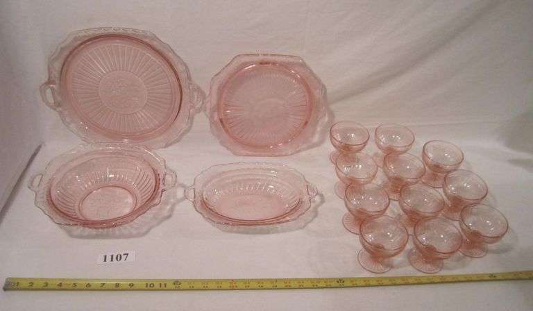 Mayfair pink depression glassware - Mark Van Hook, Auctioneer