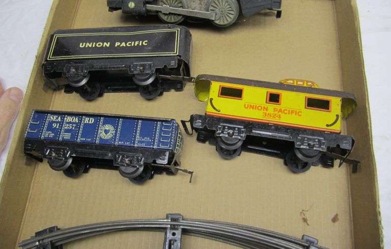 Marx wind-up train set with track - Mark Van Hook, Auctioneer