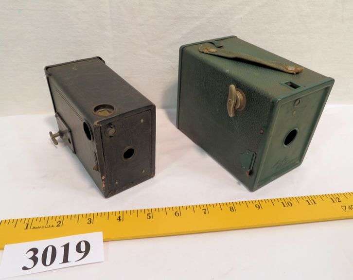 Expo Easy-Load box camera, Agfa Ansco green box camera - Mark Van Hook ...