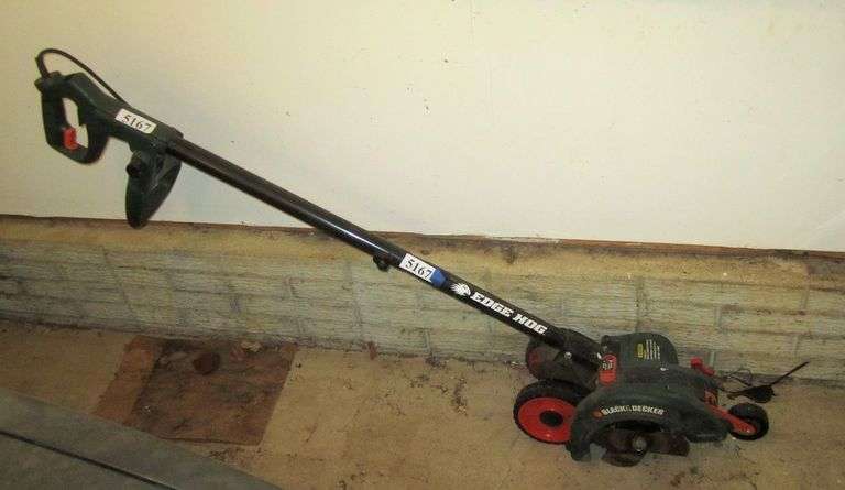 Black & Decker Edge Hog electric edger - Mark Van Hook, Auctioneer