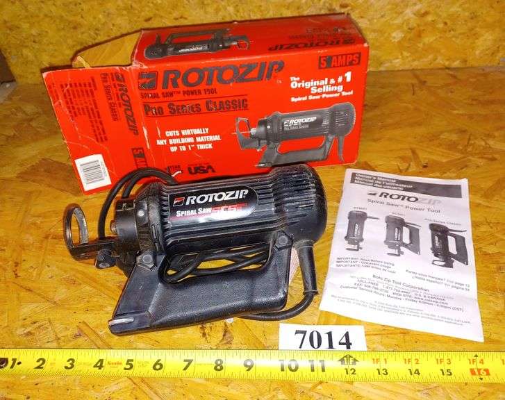 Roto-zip spiral saw power tool in box with manual - Mark Van Hook ...