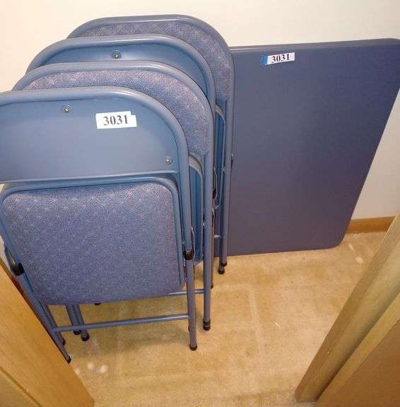Blue card table and 4 folding chairs - Mark Van Hook, Auctioneer