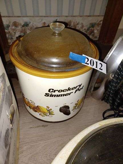 Hamilton Beach Slow Cooker unused in box, crock-pot, two irons, griddle ...