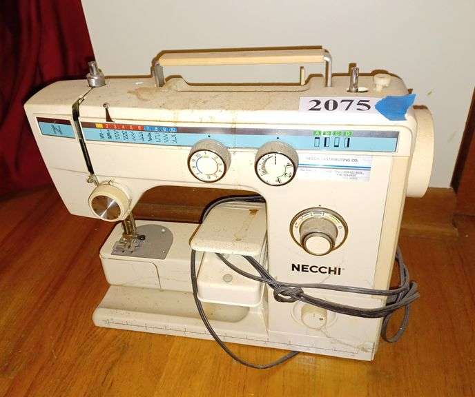 Necchi sewing machine - Mark Van Hook, Auctioneer