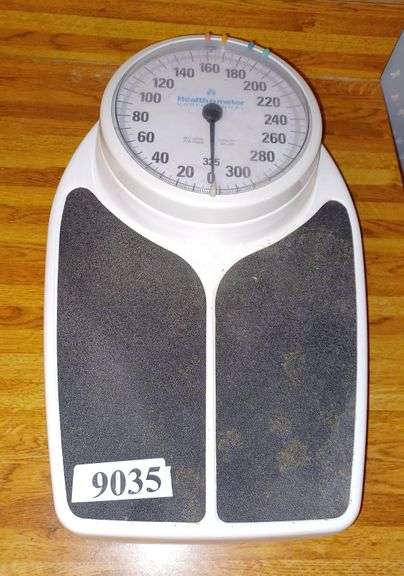 Health-o-meter professional Bigfoot bathroom scale, - Mark Van Hook ...