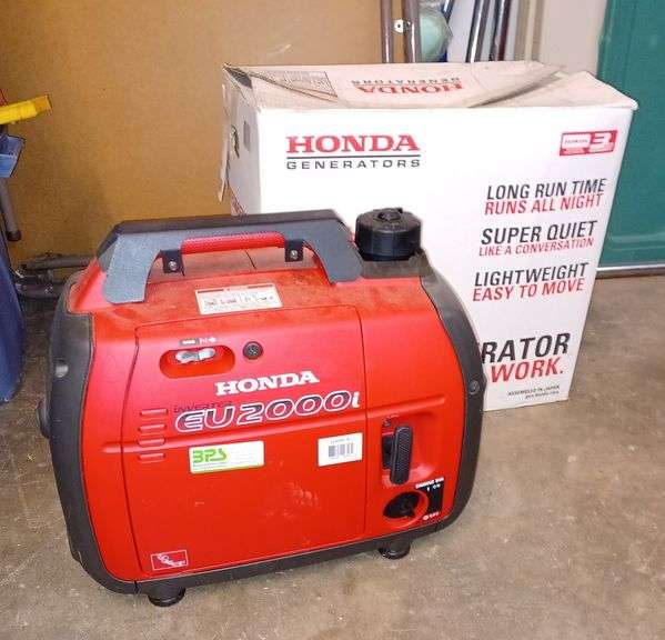 Honda EU2000i generator in box - Mark Van Hook, Auctioneer