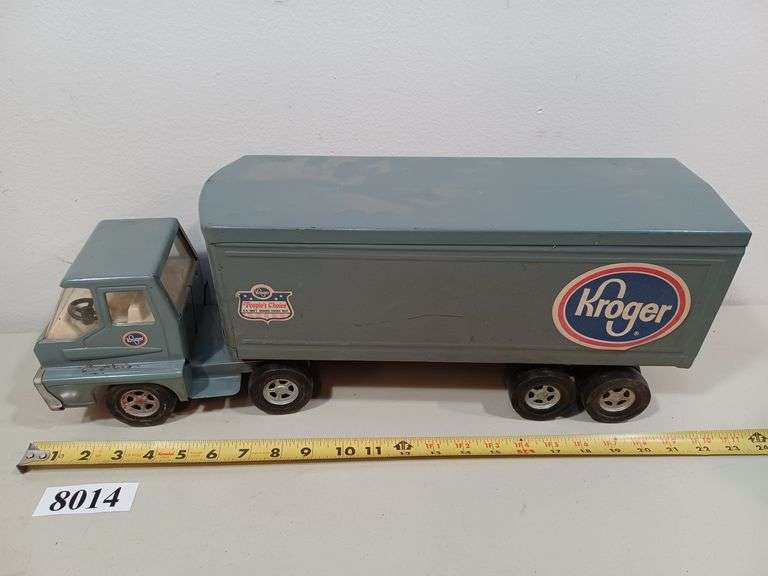 Ertl semi truck with Kroger decals - Mark Van Hook, Auctioneer