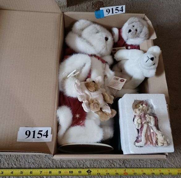 Boyds Bears TJ's Best Dressed limited edition set in box - Mark Van ...