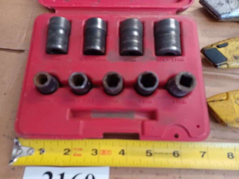 Craftsman Bolt gripper socket set, utility knives - Mark Van Hook ...