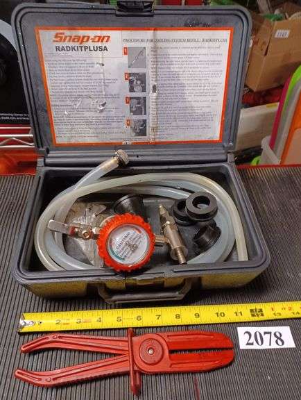 Snap-On Radkitplusa Cooling System Refill Kit in case - Mark Van Hook ...