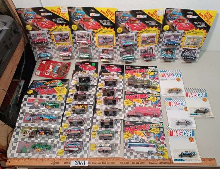 Racing Champions and ERTL racing cars and car sets in Packaging - Mark ...