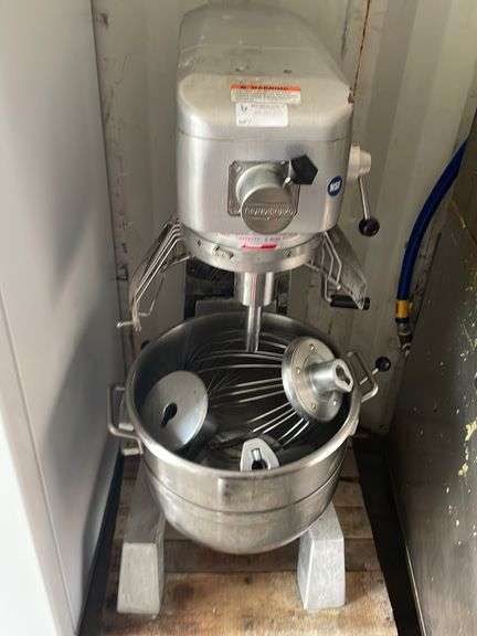 THUNDERBIRD STAND UP MIXER MODEL: ARM 50 8KGS FLOUR CAPACITY - North ...