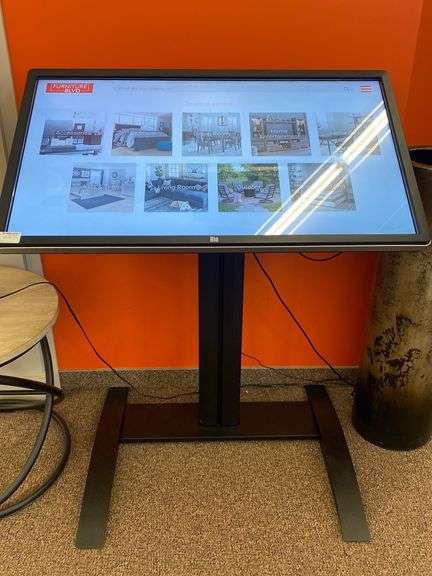 LARGE ELO TOUCHSCREEN MONITOR 46 IN - North American Auction LLC