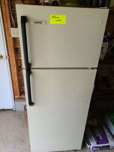 Tappan Refrigerator/Freezer - Garage - Ness Bros Realtors & Auctioneers