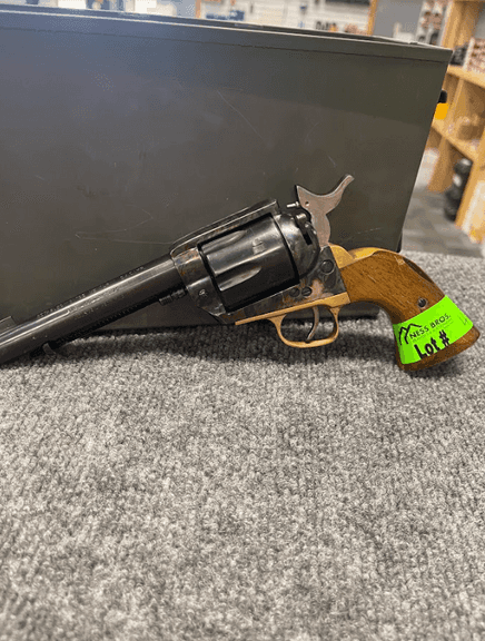 FIE Model 72 .22LR Revolver - Ness Bros Realtors & Auctioneers