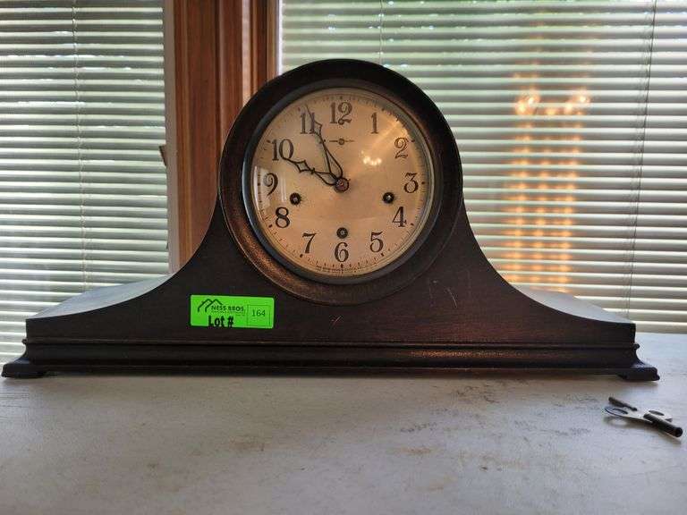 Antique New Haven Clock Co. Mantle Clock - Ness Bros Realtors & Auctioneers