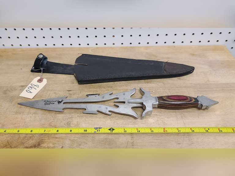 Whitetail Cutlery handmade dagger w/sheath. Made in Pakistan.