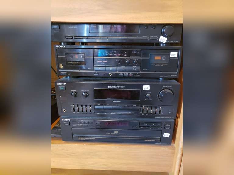 Sony stereo system with remote. Powered on. - Northern Kentucky Auction ...