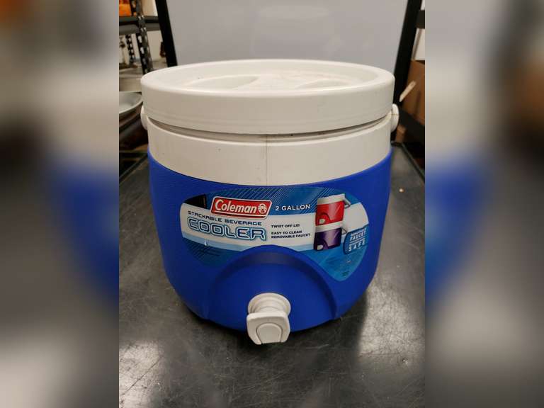 Coleman stackable beverage cooler - Northern Kentucky Auction, LLC