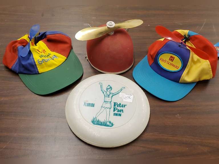 Propeller Hats and Frisbee (Peter Pan Inn Florida)