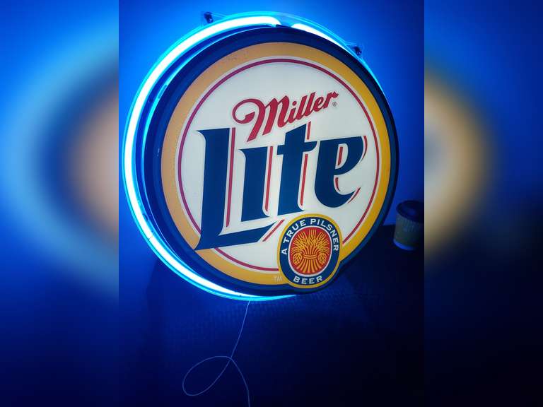 Miller Lite 2-sided plastic lighted beer sign - Northern Kentucky ...