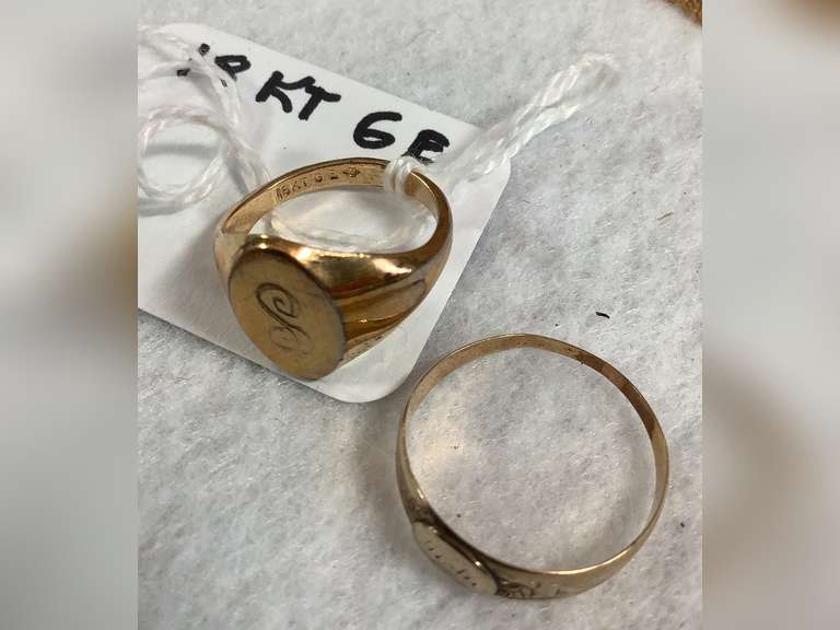 Signet ring, letter “S” stamped 18kt GE and engraved ring, no markings.