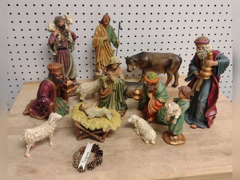 Dept 56 Renaissance Nativity set.