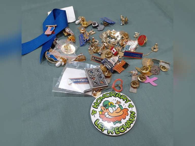 Assortment of Pins (LR) - Northern Kentucky Auction, LLC