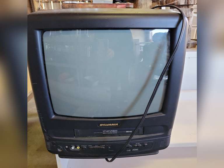 Sylvania TV/VHS Combination- Came on When Tested - Northern Kentucky ...