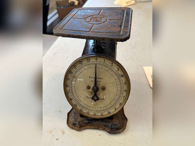 Antique scale - Northern Kentucky Auction, LLC
