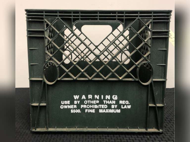 Trauth Dairy Milk Crate - Northern Kentucky Auction, LLC
