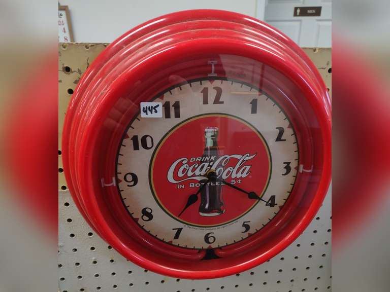 Battery operated Coca-Cola wall clock - Northern Kentucky Auction, LLC