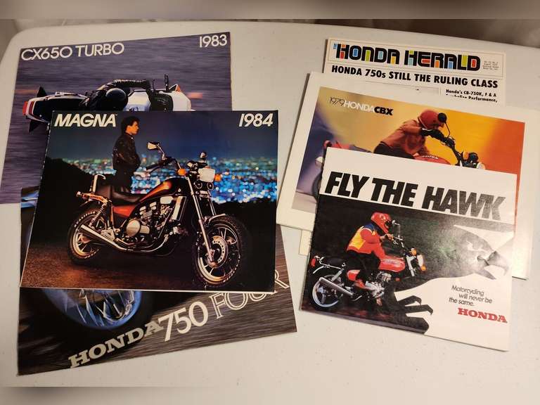 Misc. Lot of 1980s Honda motorcycle brochures - Northern Kentucky Auction, LLC