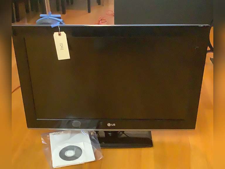 32 inch LG wide screen TV with the booklet, no remote. Worked when tested.