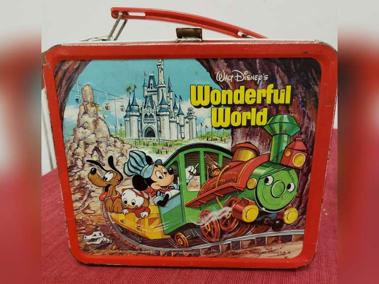 Walt Disney Wonderful World metal lunch box - Northern Kentucky Auction ...