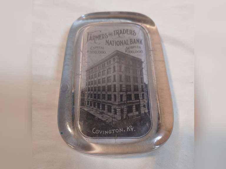 Farmers and Traders National Bank paperweight-Covington Kentucky