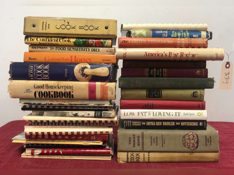 Vintage Cookbooks - Northern Kentucky Auction, LLC
