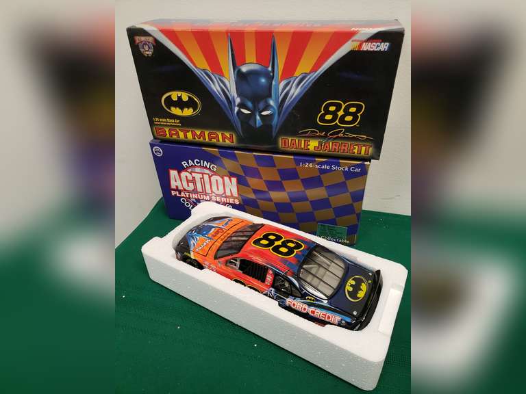 Dale Jarrett 1/24 scale Batman stock car 1998