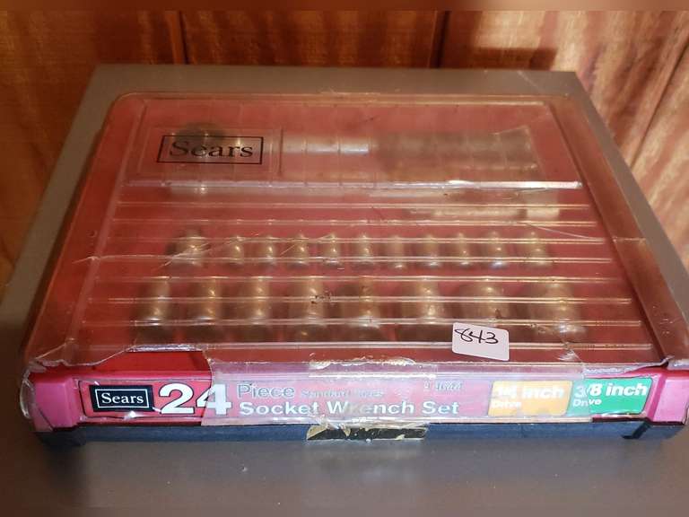 Sears socket wrench set - Northern Kentucky Auction, LLC