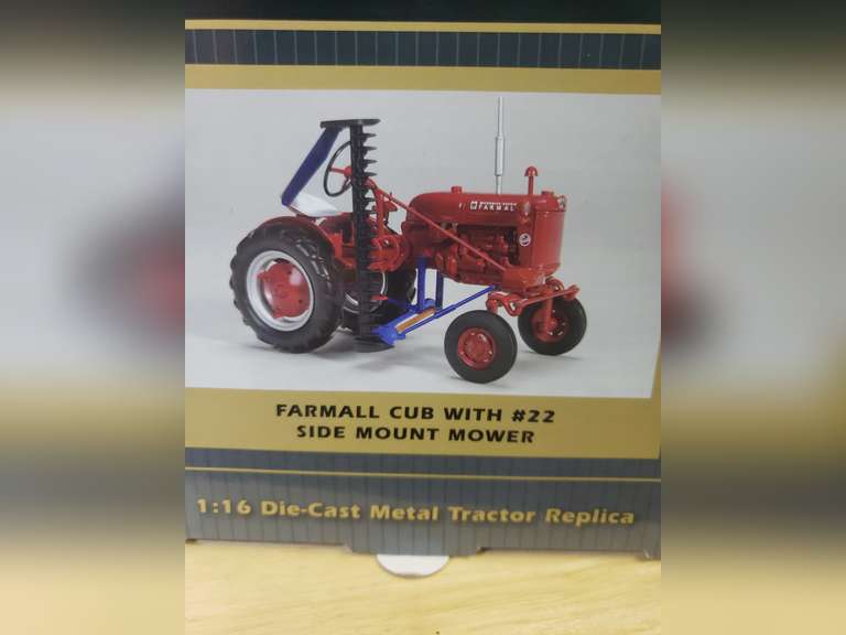 1/16 SpecCast Farmall cub with #22 side mount mower