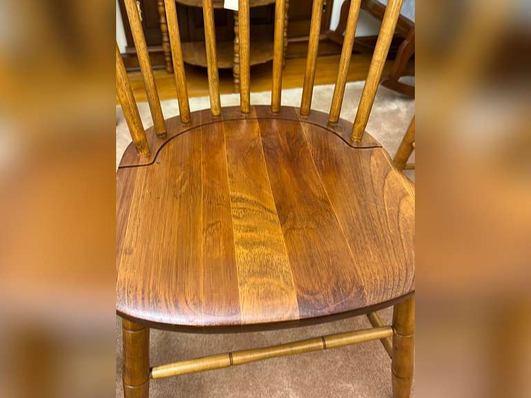 Hagerty Cohasset Colonials maple birdcage Windsor-style chair with ...