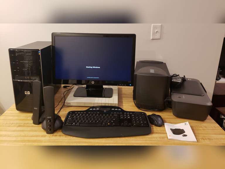 HP Pavilion computer with 2311x monitor,Windows 10, Altec speakers ...